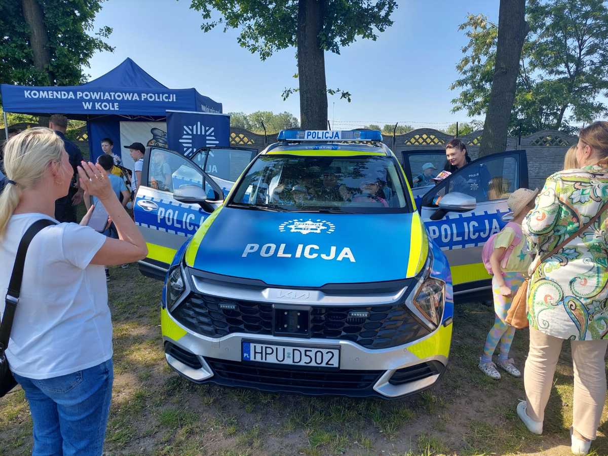 KOLEJNA EDYCJA FESTYNU SPORTOWEGO „MIASTO I MUNDUROWI DZIECIOM ... KOLEJNA EDYCJA FESTYNU SPORTOWEGO „MIASTO I MUNDUROWI DZIECIOM ...